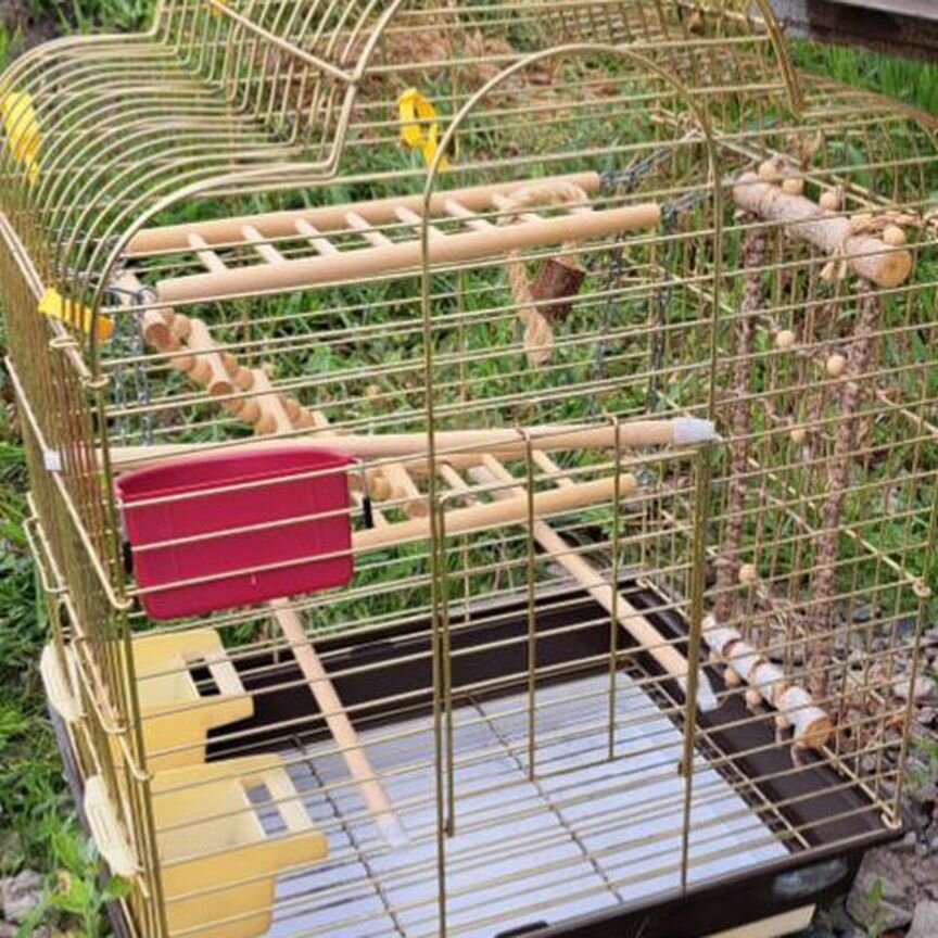 Клетка для птиц Triol 6113G, 46,5х36х65 см бу