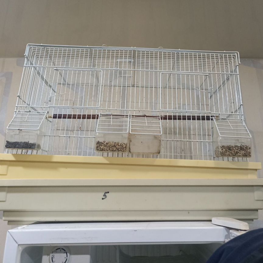 Клетки для певчих птиц