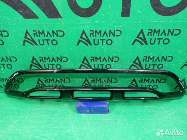 Накладка бампера передняя Mercedes Gla-Class X156 купить в Москве ...