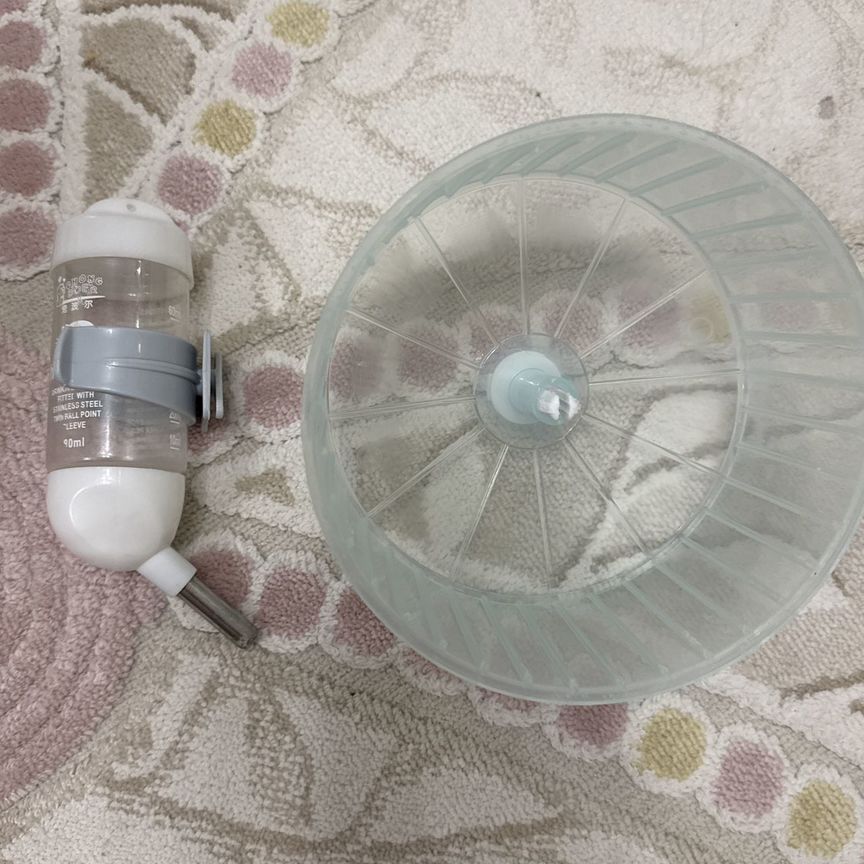 Колесо для хомяка и поильник