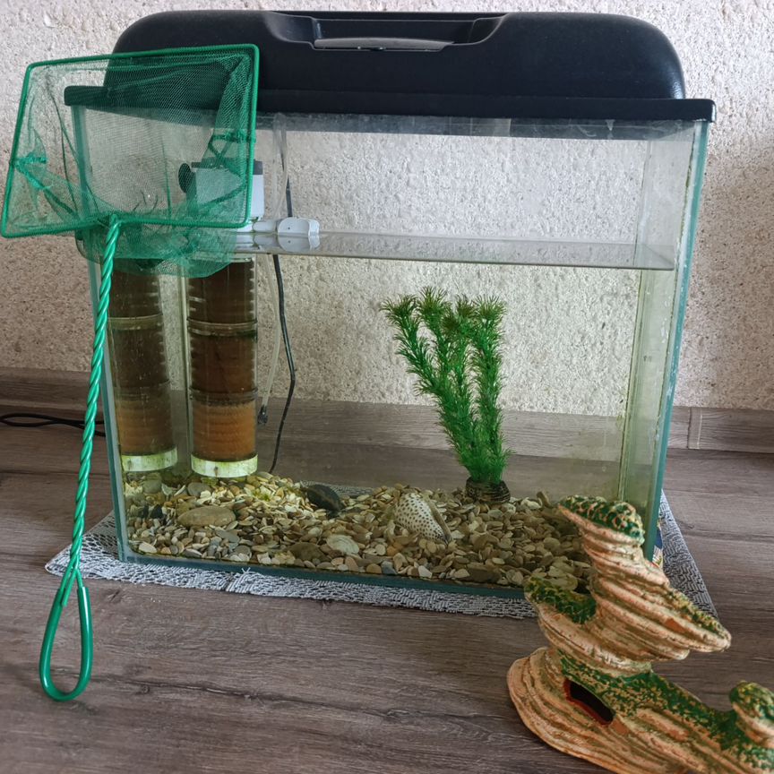 Аквариум 50 л  принадлежности