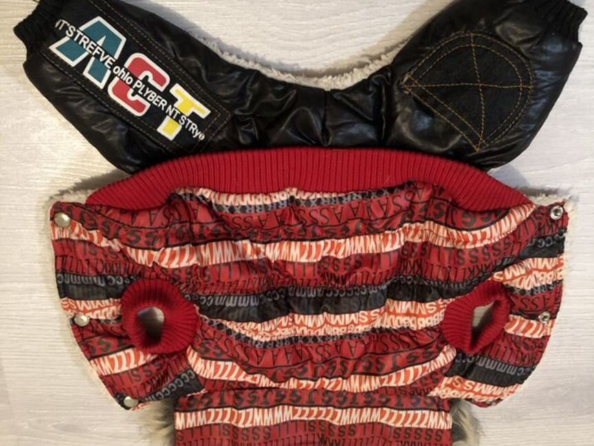 Ботинки для собак и зимние курточки все новое