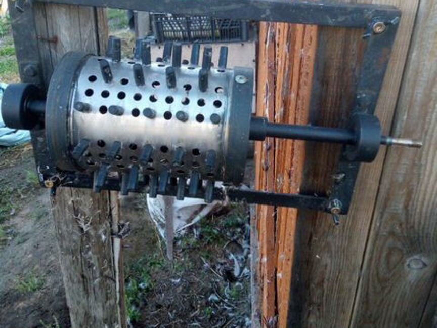 Перосъемная машина