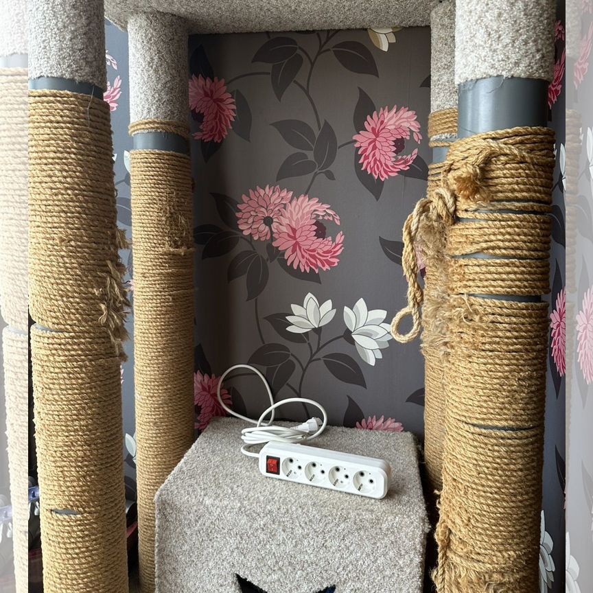 Когтеточка домик для кошки