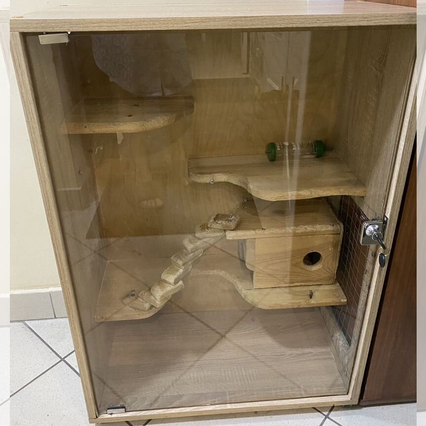 Шиншилла витрина 83*60*31