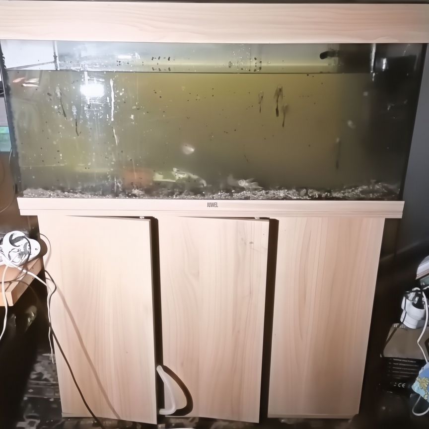 Аквариум с тумбой бу