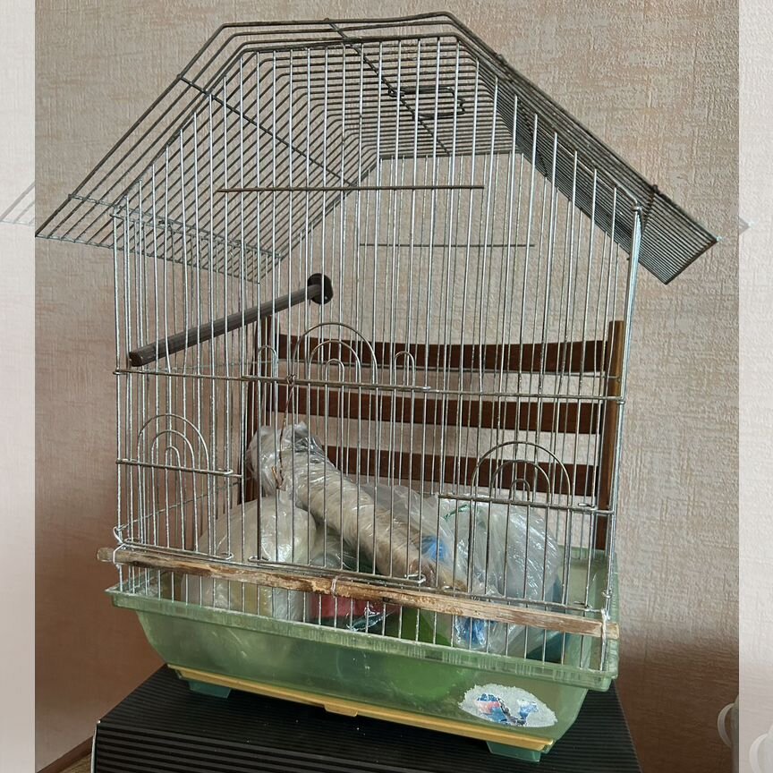 Продам клетку для попугая