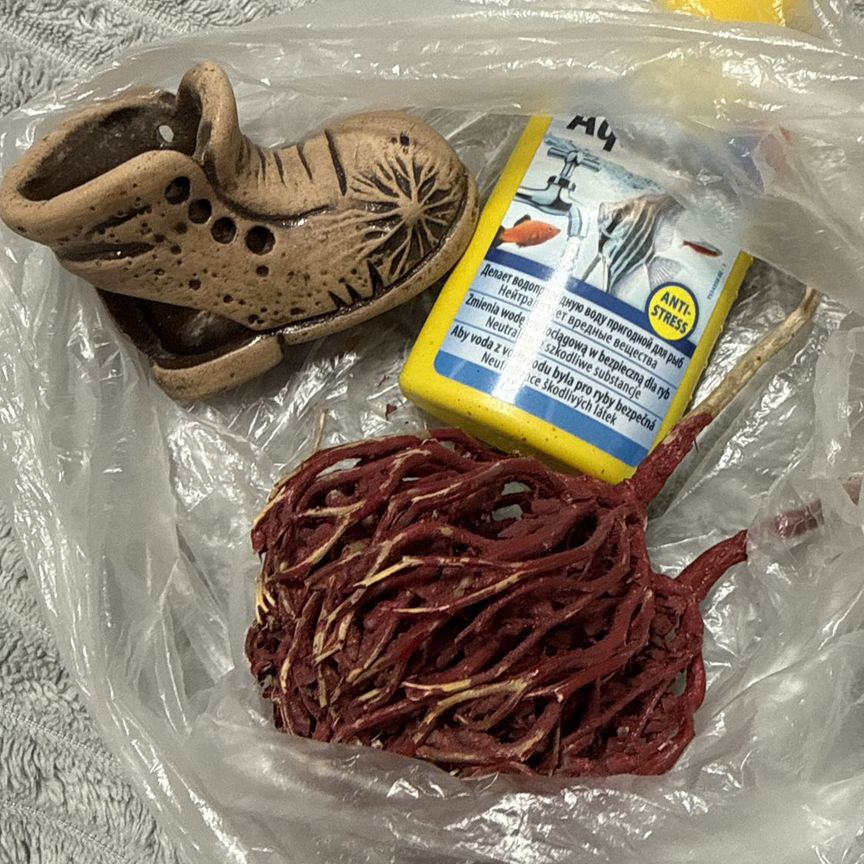 Аксессуары в аквариум