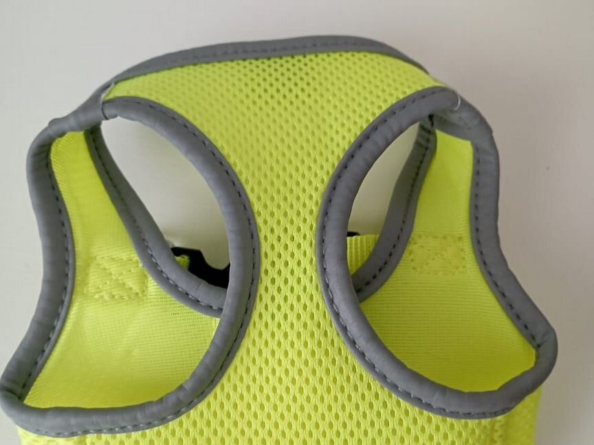 Шлейки и кофты для собак