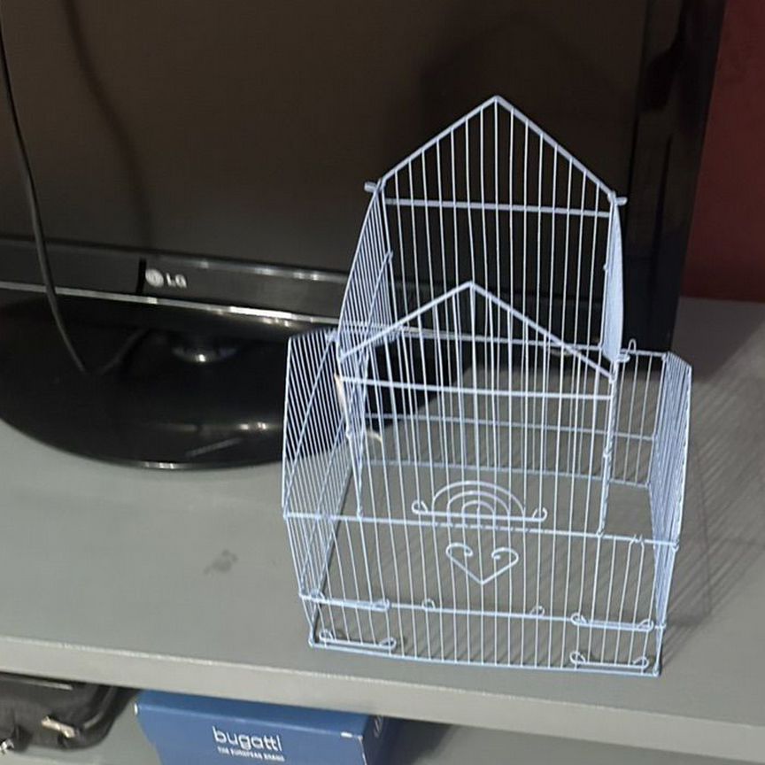 Клетка для попугая