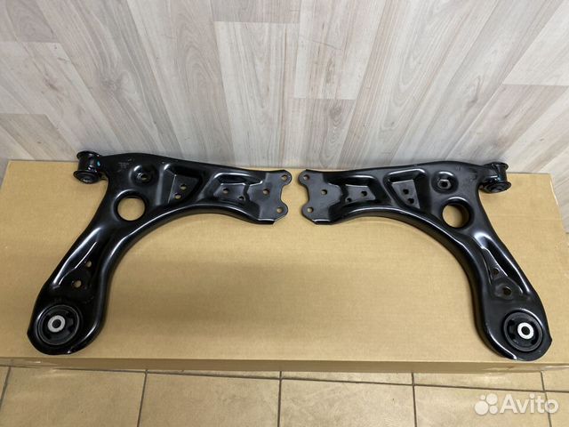Skoda rapid рычаг подвески левый правый купить в Москве с доставкой VAG ...