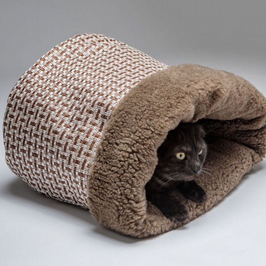 Домик-нора для кошки