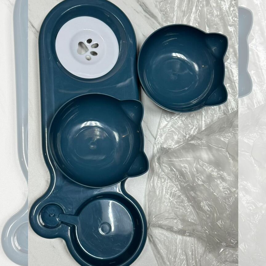 Миска для кошек и собак