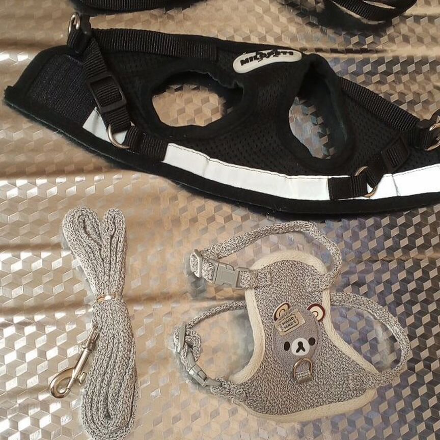 Продам одежду для маленькой собачки