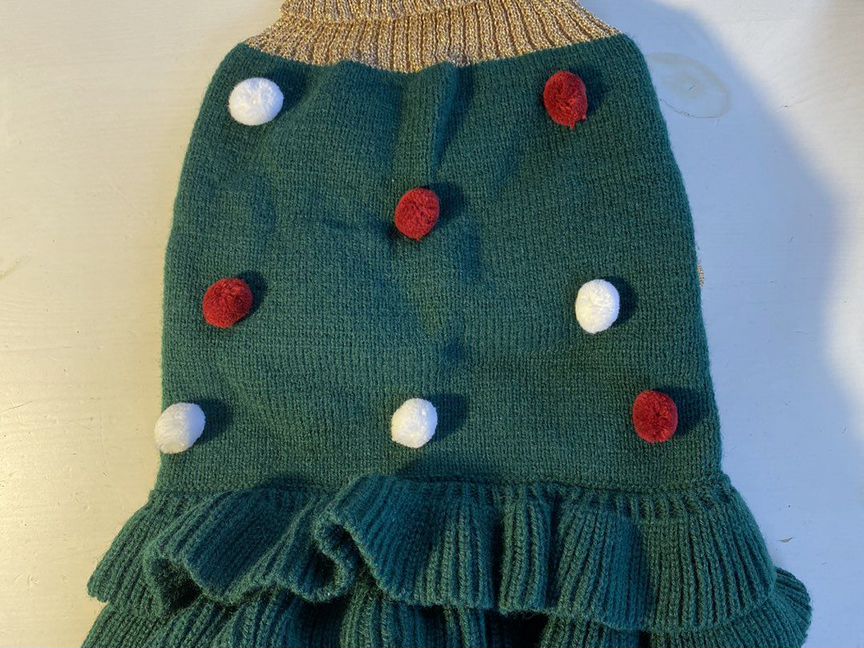 H&M новогодняя одежда для собак в виде елочки