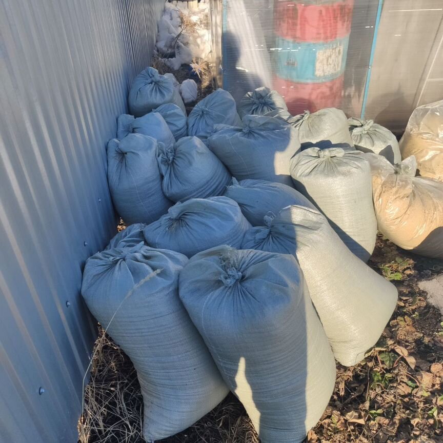 Опилки в мешках бесплатно