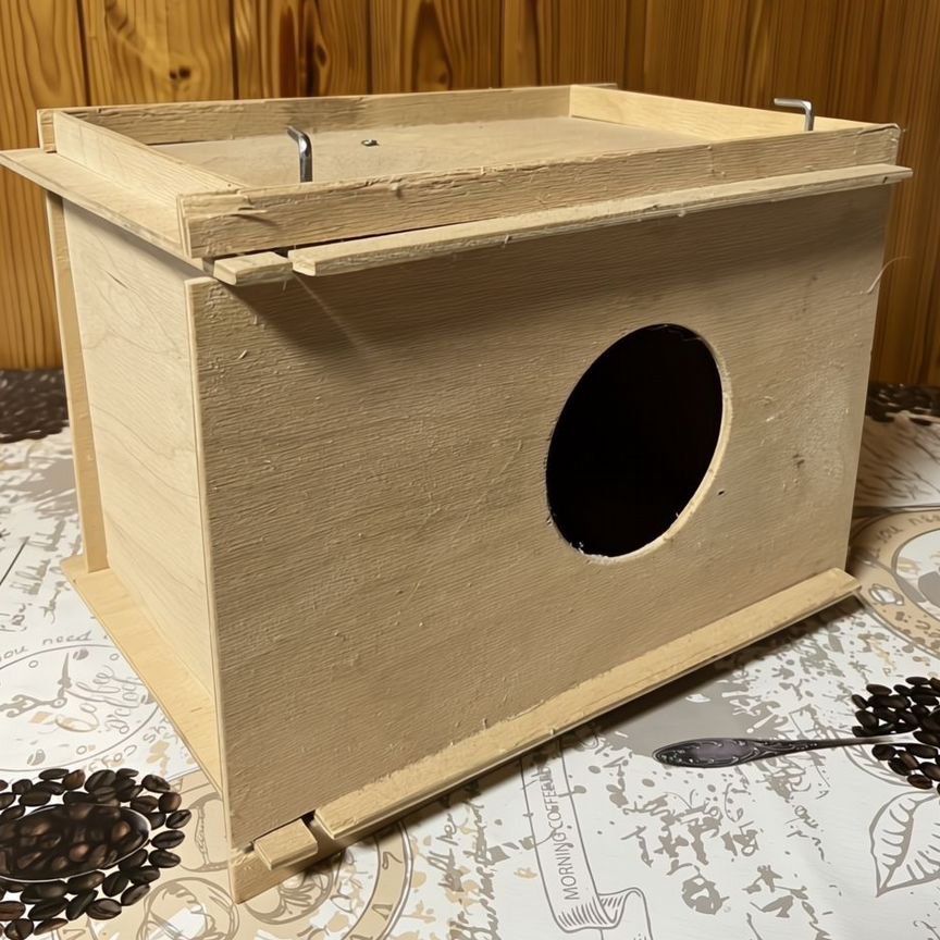 Домик для разведения попугаев и птиц