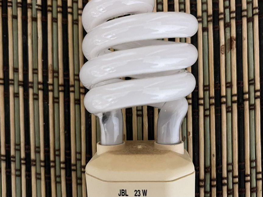 Уф лампа для террариума