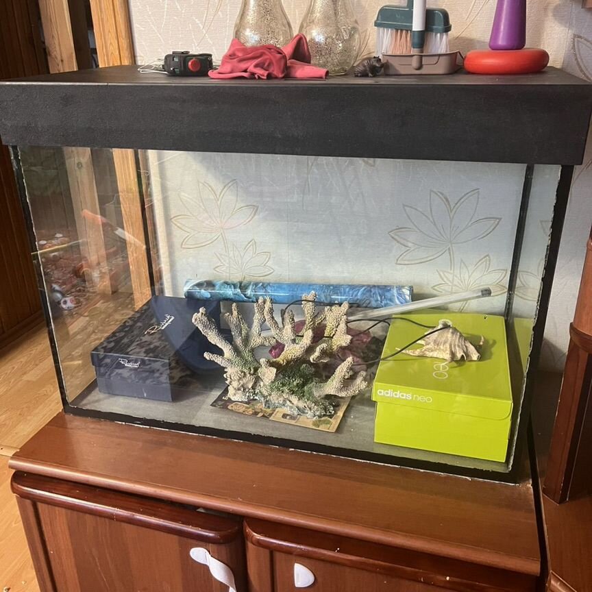 Продам аквариум на 200 литров