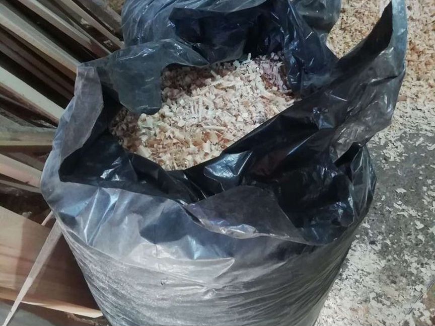 Стружка в мешках