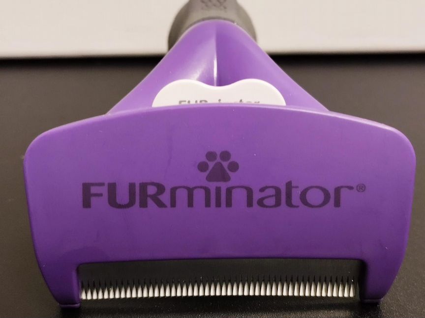 Фурминатор FURminator M/L для больших кошек c коро