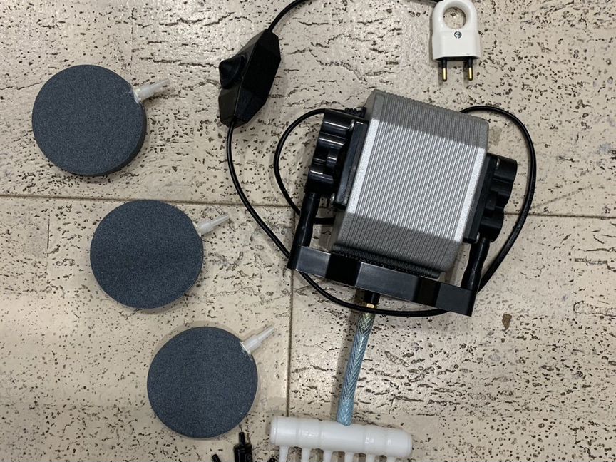 Мощный компрессор для аквариума