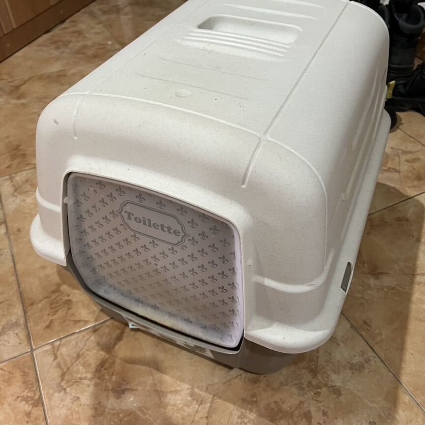 Туалет домик для кошек большой