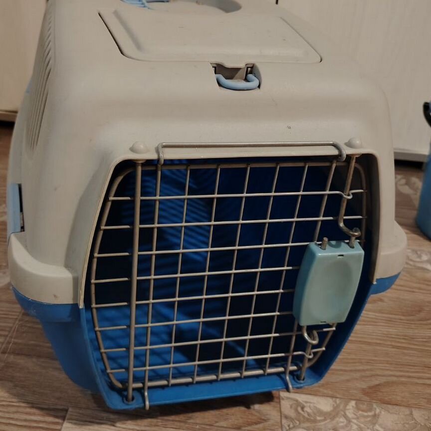 Переноска для кошек пластиковая бу