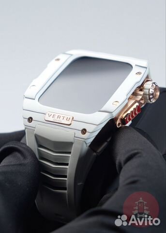 Vertu metawatch H1 white gold купить в Москве | Личные вещи | Авито