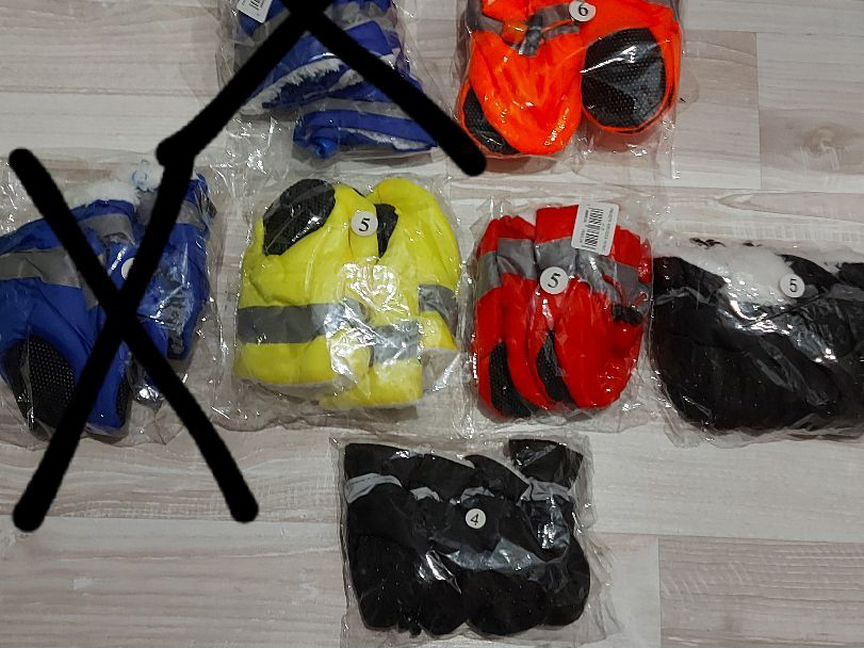 Зимняя обувь для собак новая