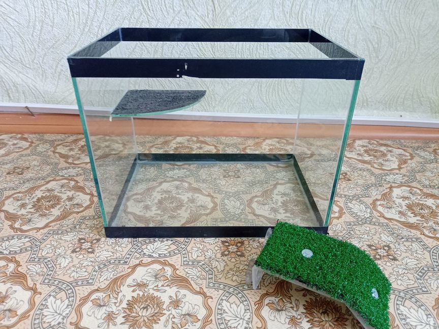 Продам аквариум-черепашник