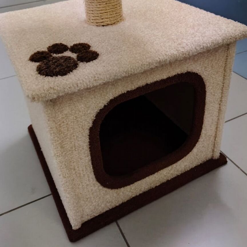 Домик для кошки с когтеточкой