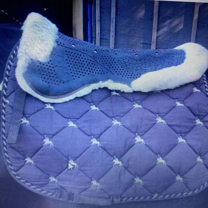 Гелевая меховушка под седло