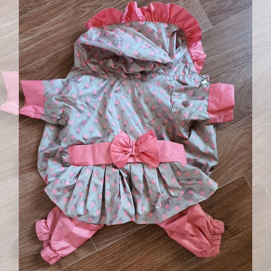 Дождевик для маленькой собаки девочки