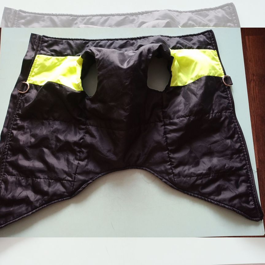 Куртка для собак средних пород