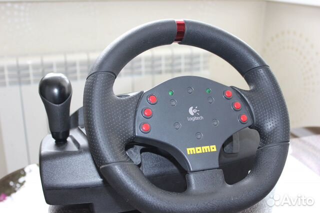 Игровой руль Logitech Momo Racing купить в Барнауле | Электроника | Авито