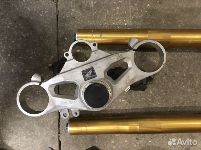 Вилка ohlins fgrt200 honda CBR1000RR купить в Москве | Авито