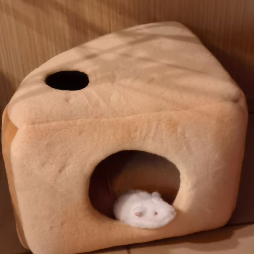 Домик для кошки теплый