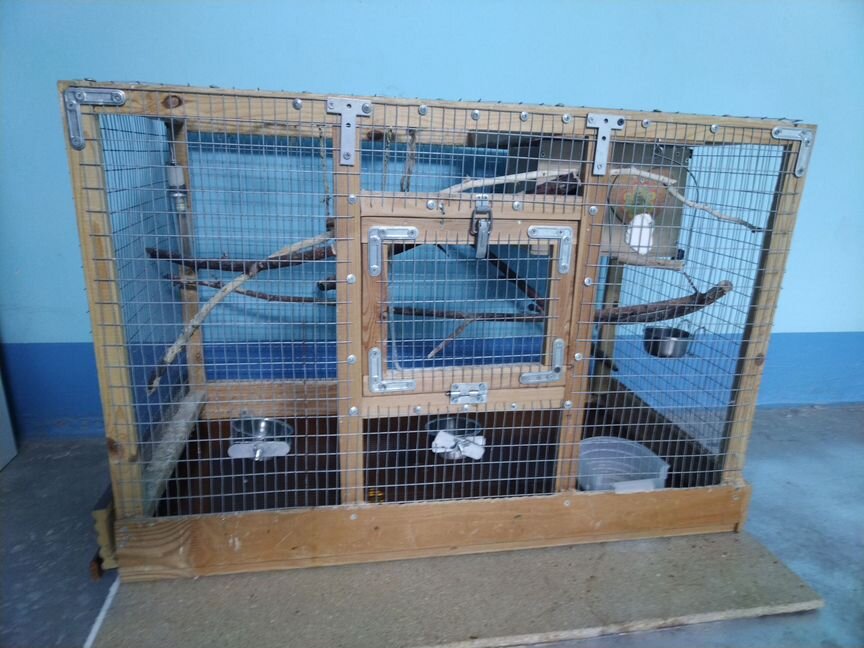 Вольер для попугаев