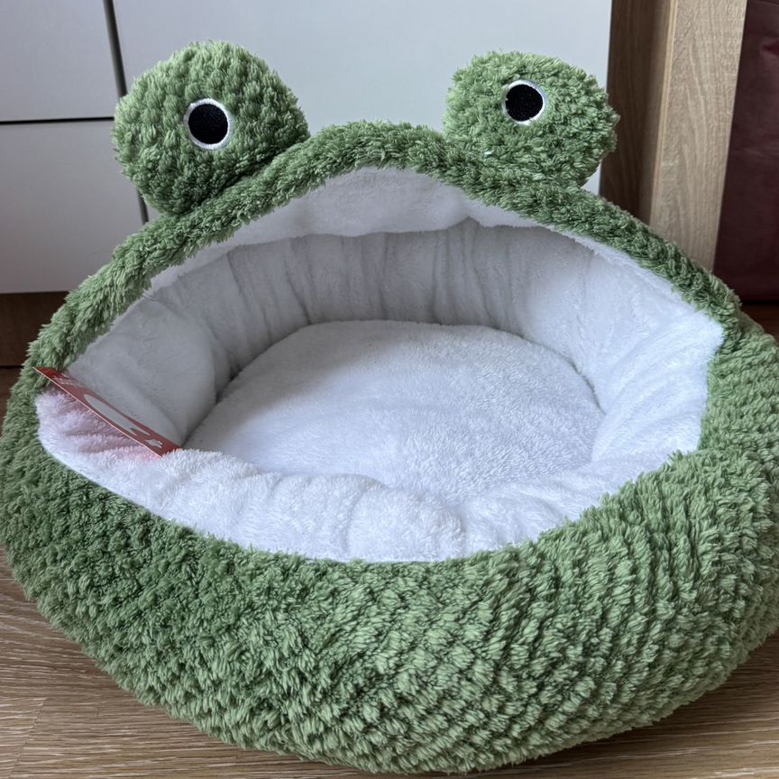 Лежанка домик для кошек и собак мелких пород