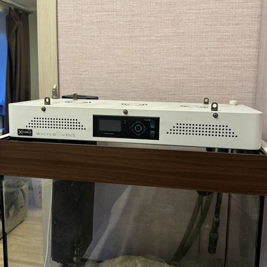 Лампа для морского аквариума white sun 250s LED