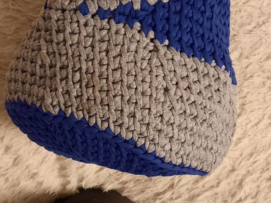 Вязаный домик, для животных