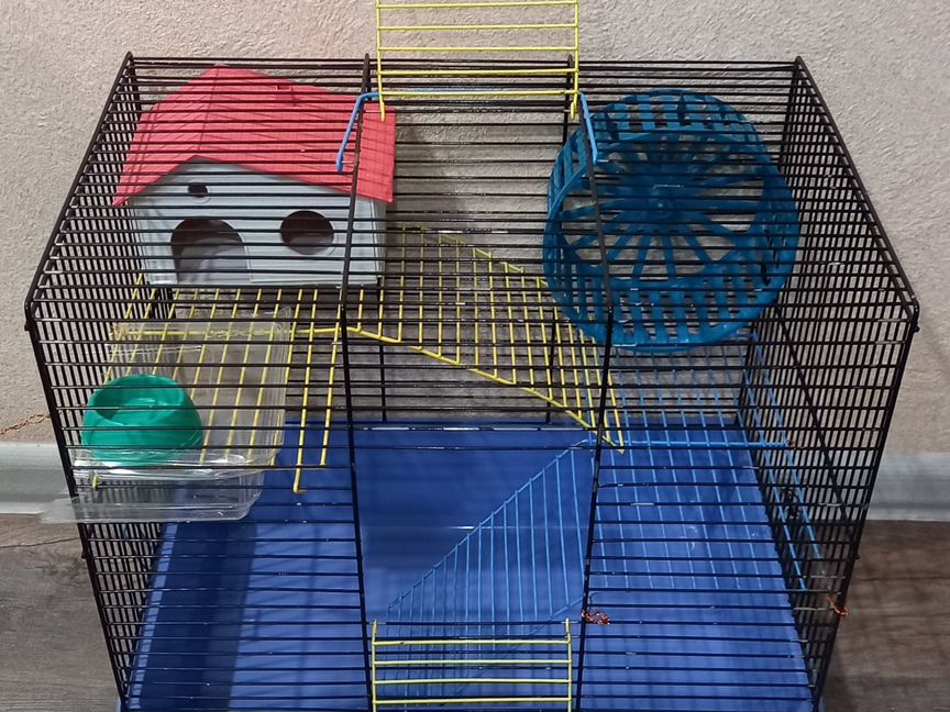 Клетка с наполнением + новые аксессуары