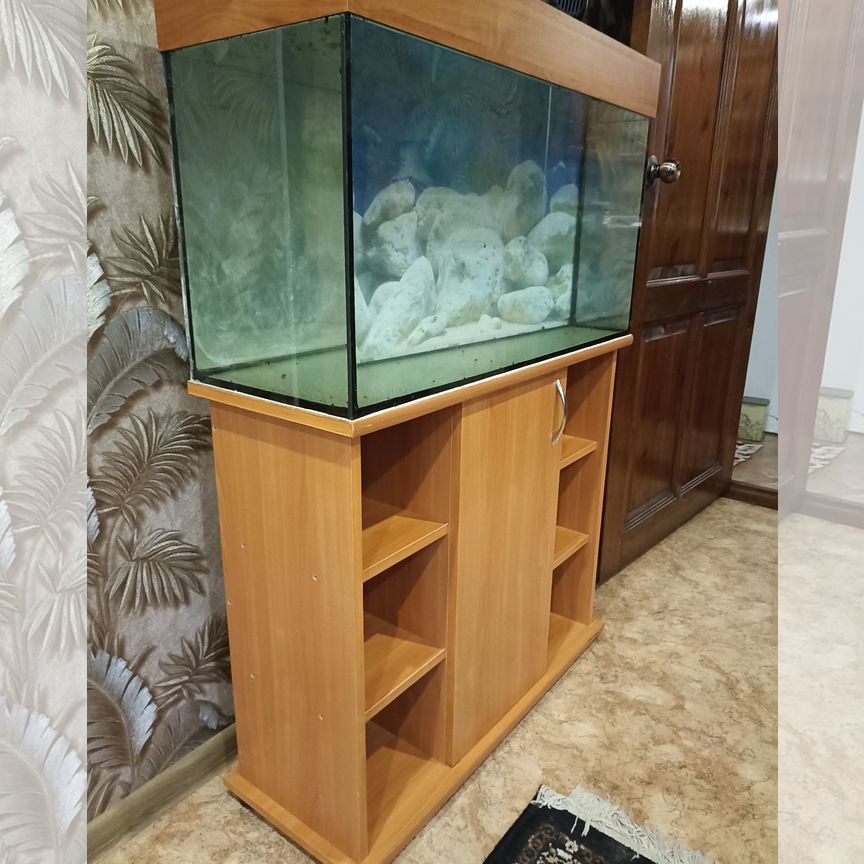Аквариум с тумбой