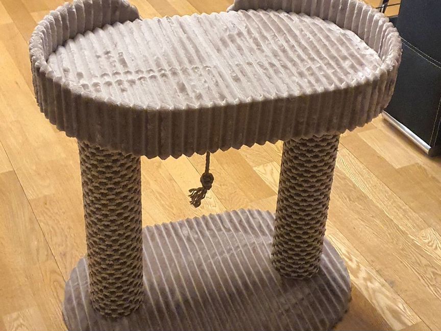 Лежанка-домик 40*60 для кошек