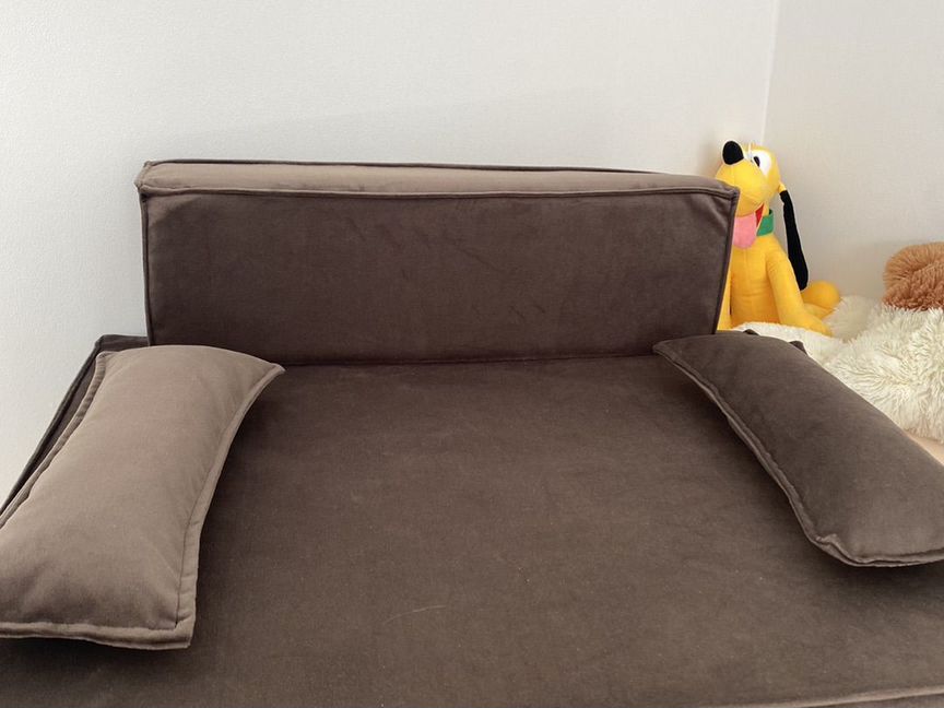 Лежанка диван для собак