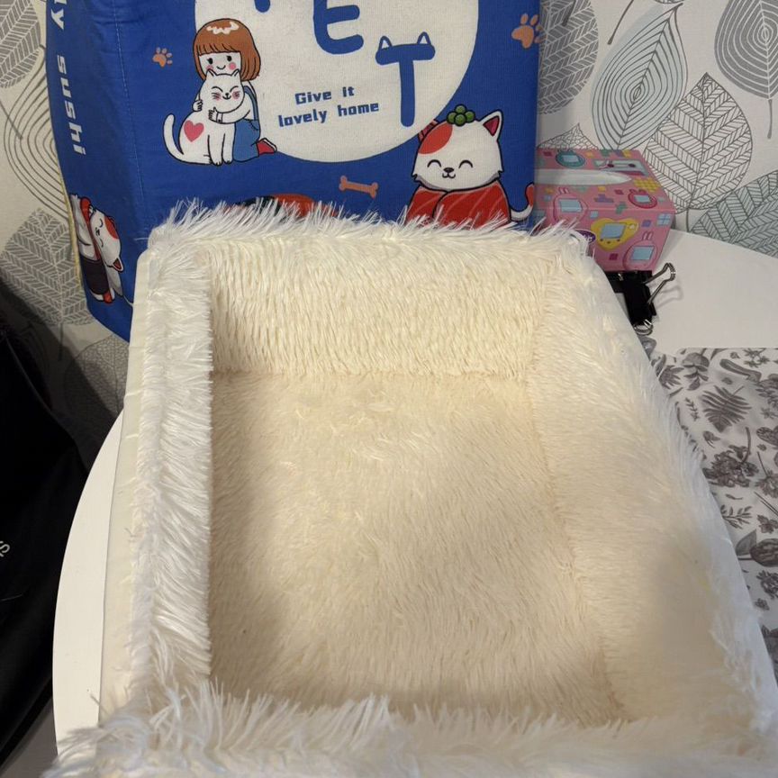 Лежанка для кошек