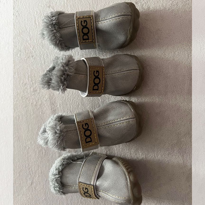 Обувь для собак мелких пород