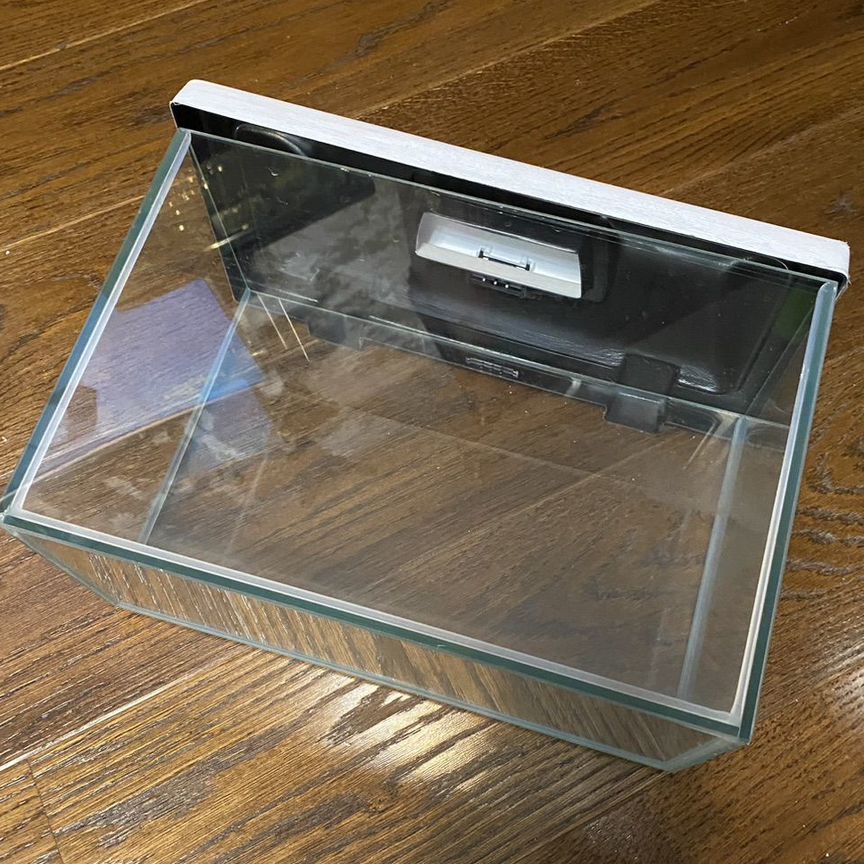 Аквариум для рыбок, черепашек