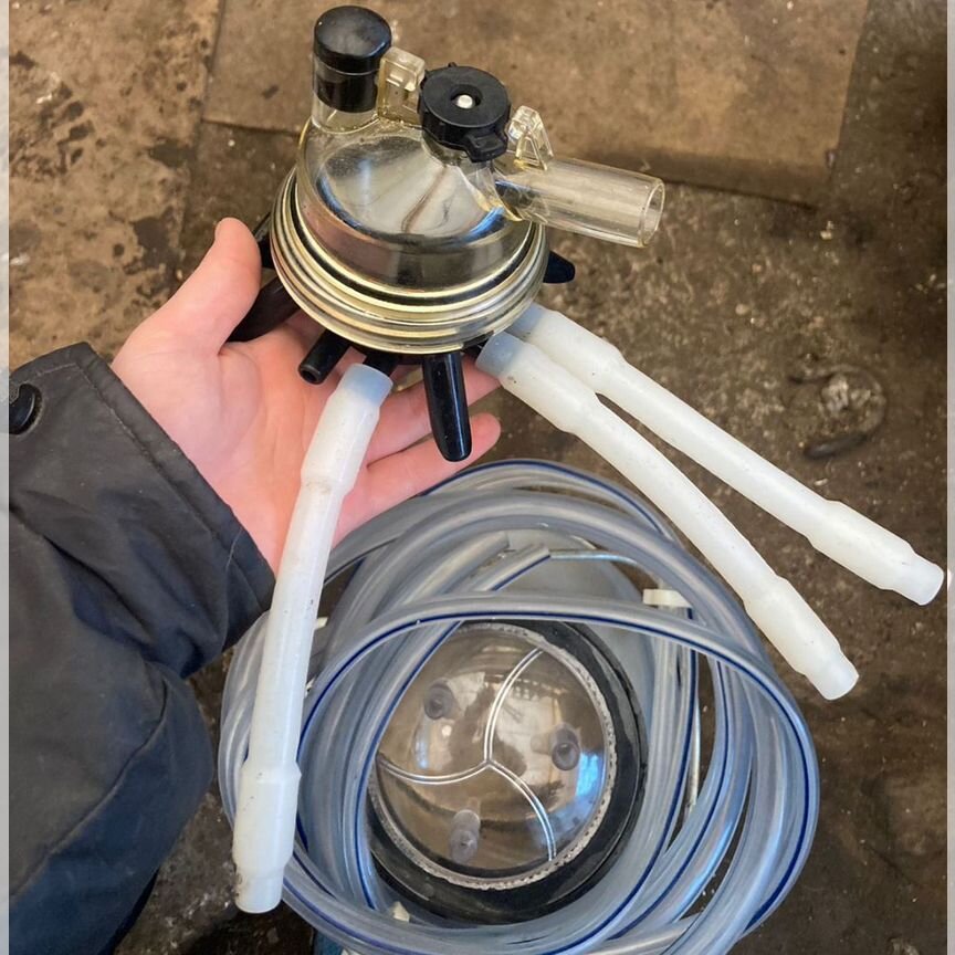 Аппарат доильный новый